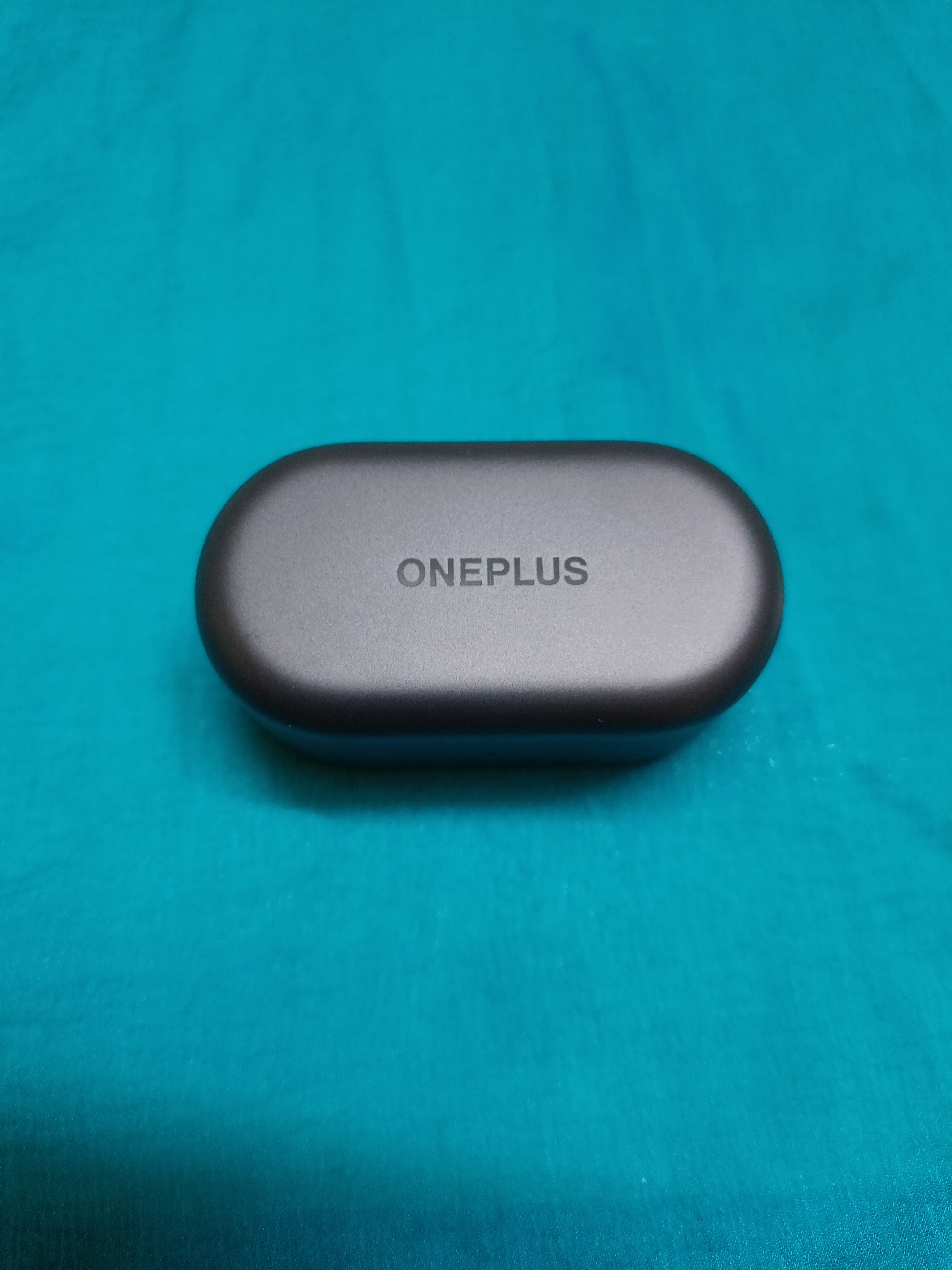 OnePlus Buds 2r : One in a HUNDRED