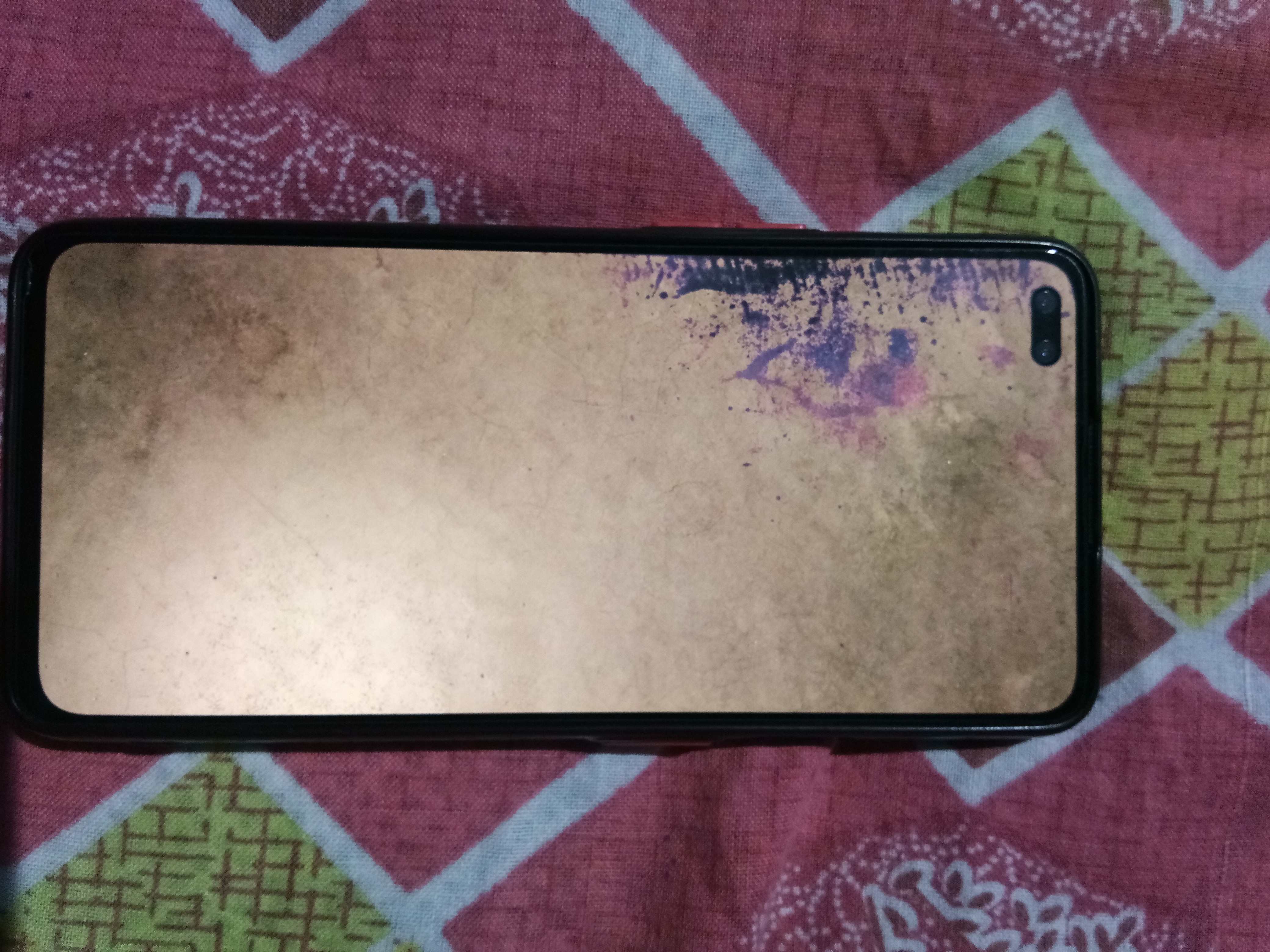 Screen bleeding/liquid damage in screen of OnePlus Nord