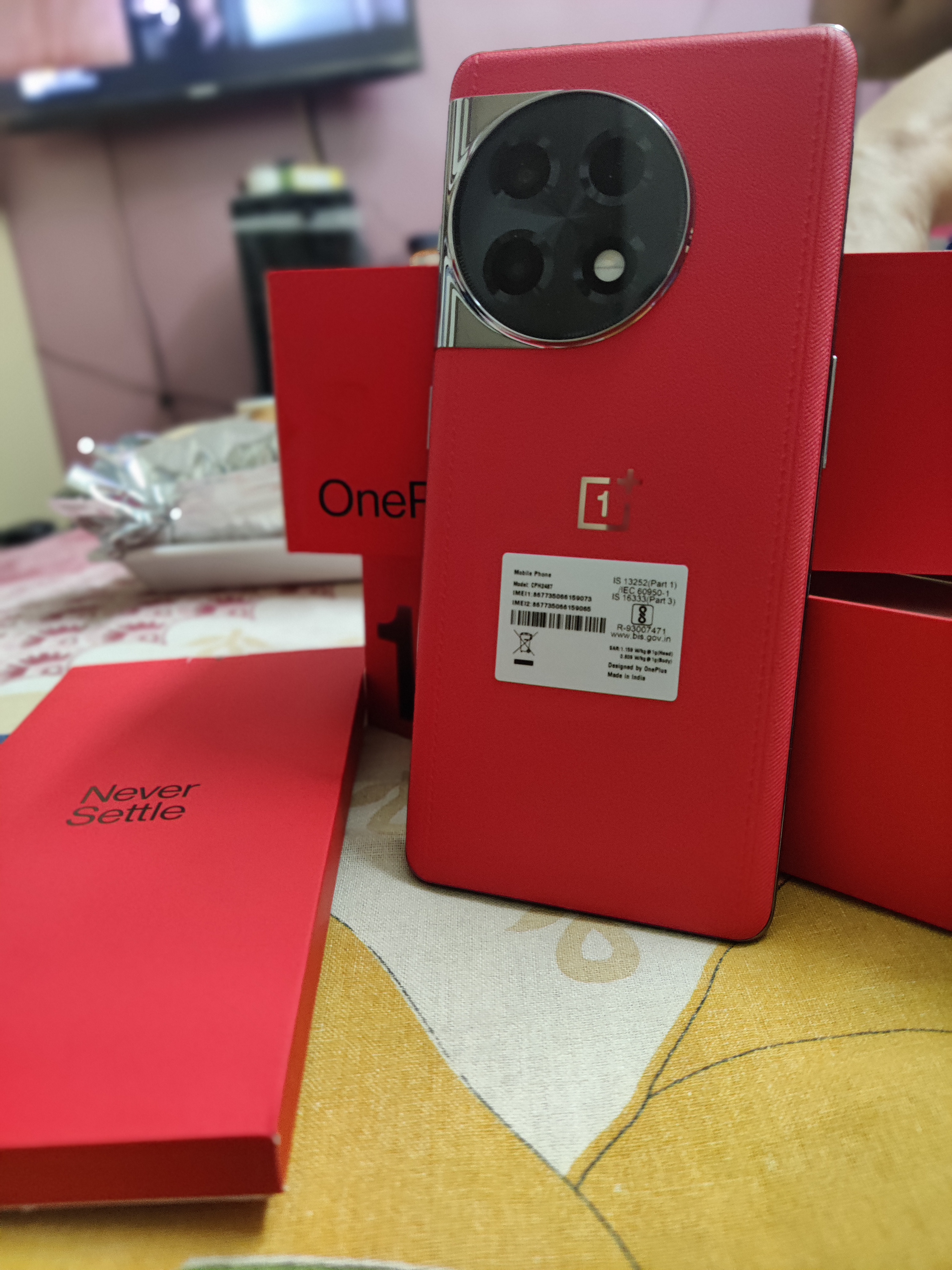 One plus 11R 18 GB ram and 512 GB solar red variant is not available in ...