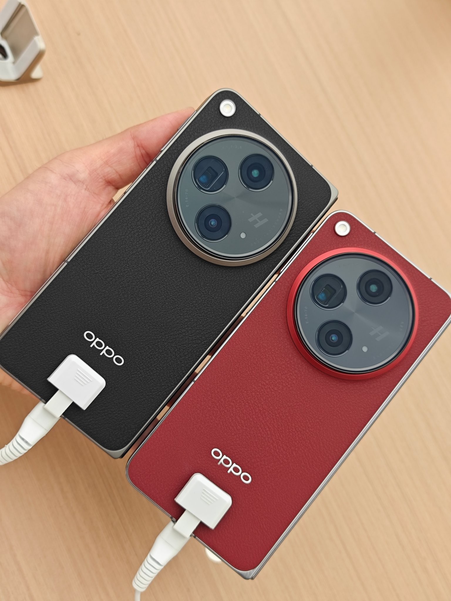 When it comes to the Oppo Find N3/ OnePlus Open then which i