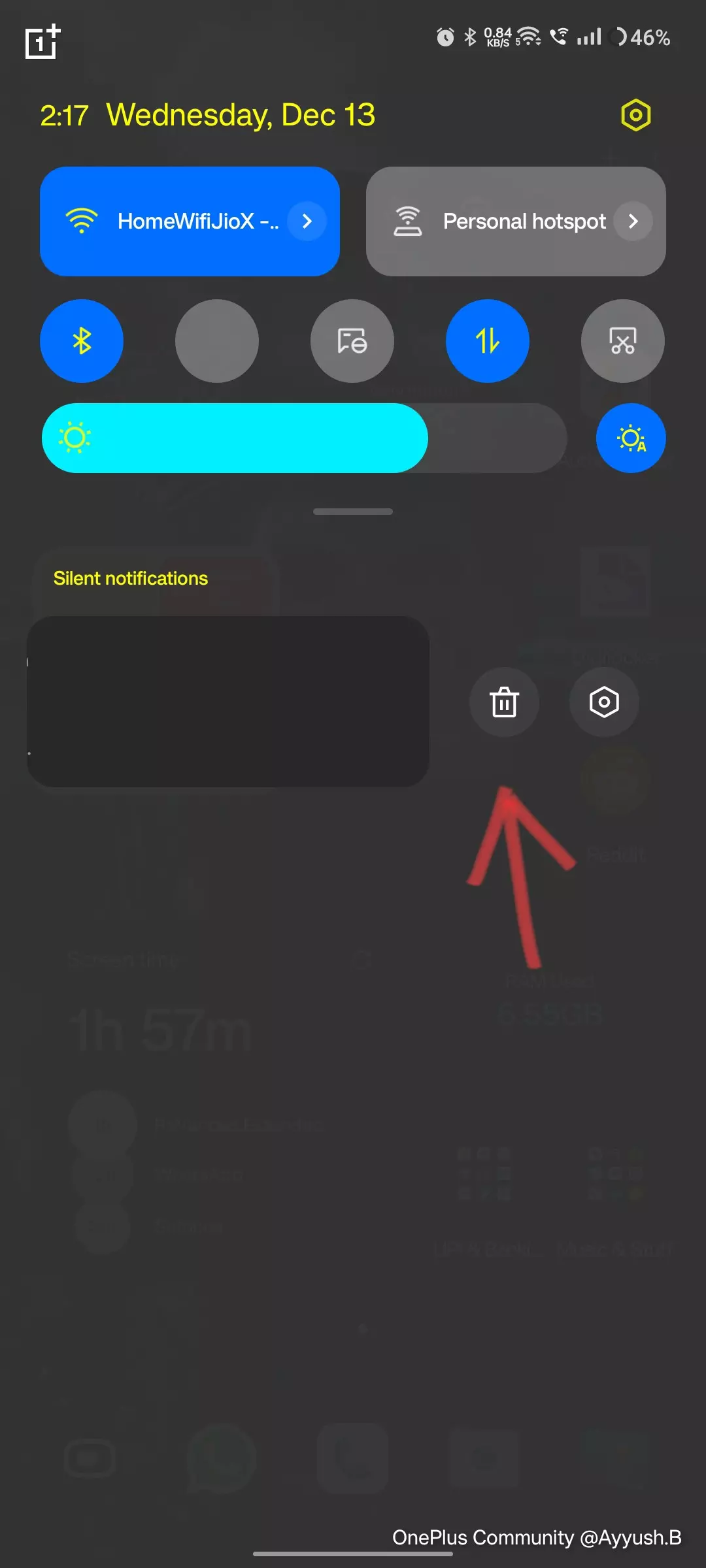 What does this option specifically do in the notification tray?