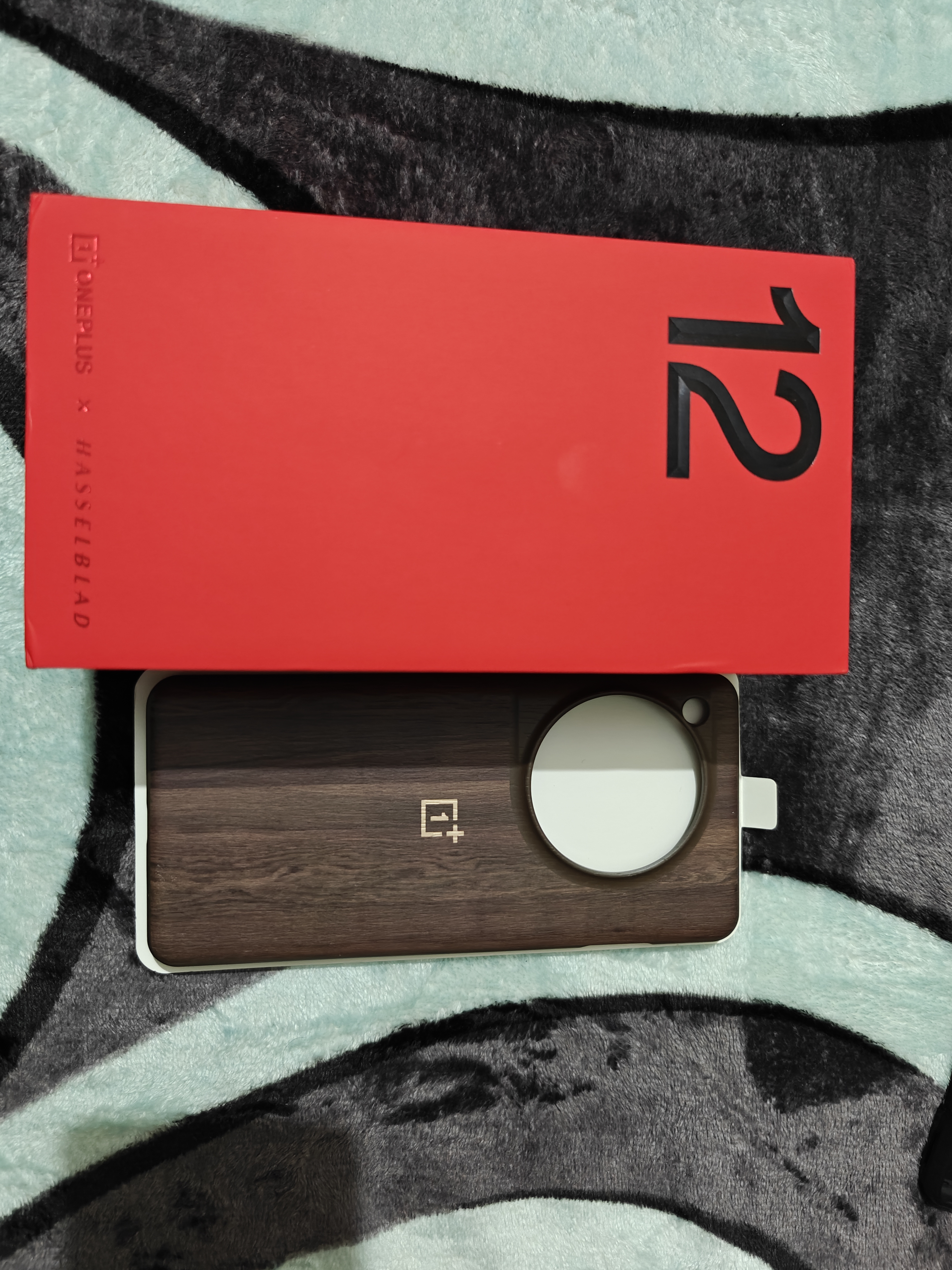 OnePlus Review - The Megastar
