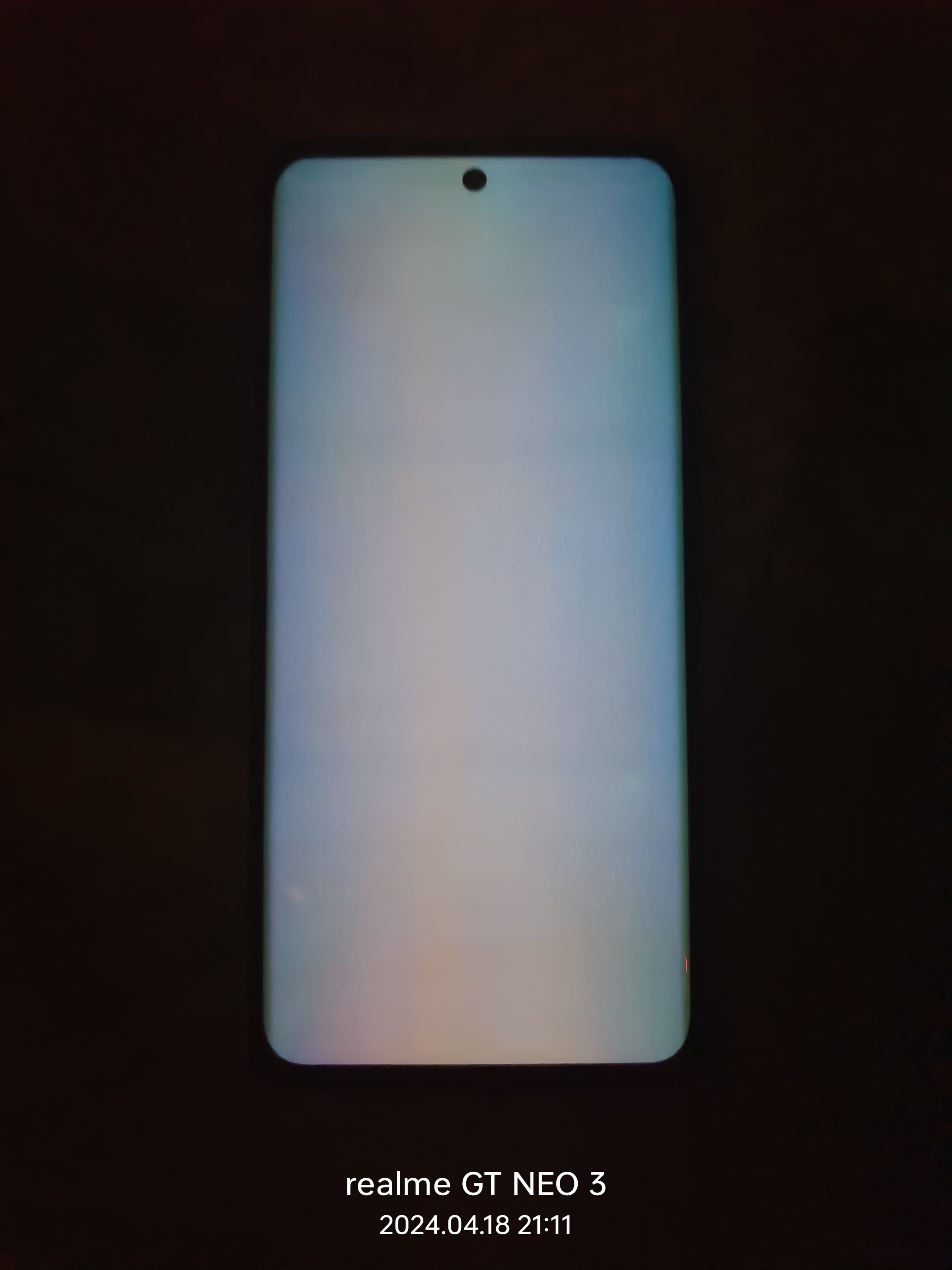 12r display blue tint