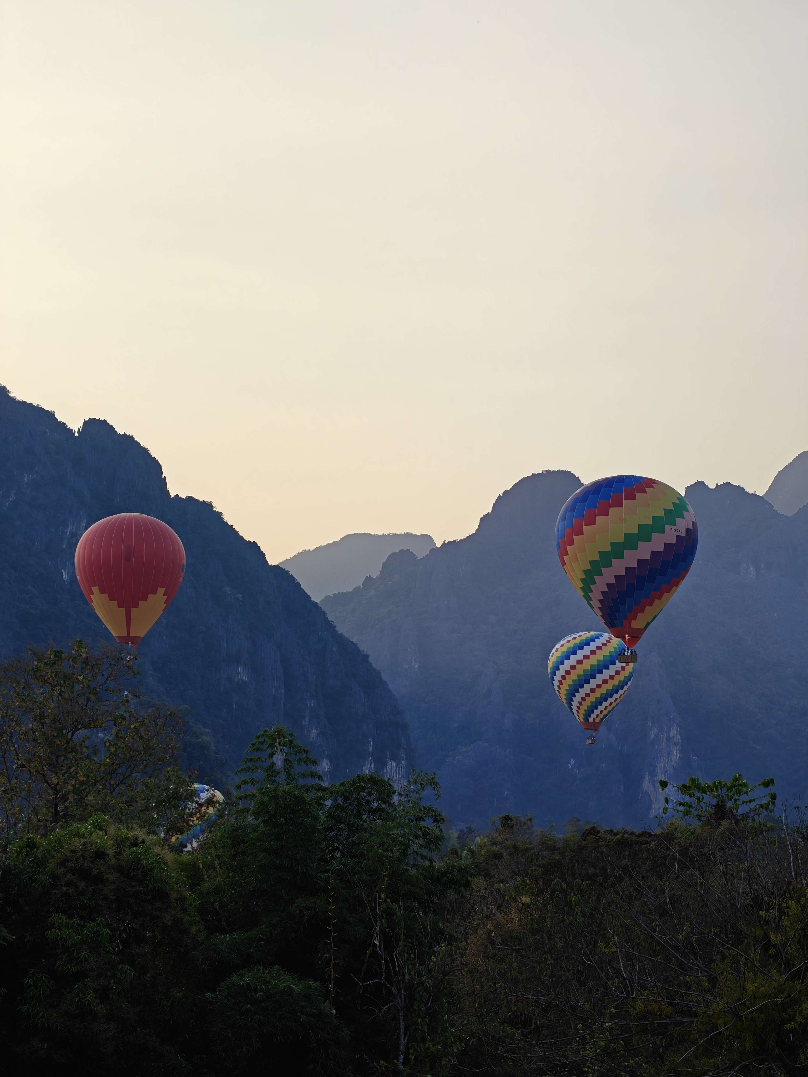 Throwback Thursday. Vang Vieng Laos was giving me goosebumps