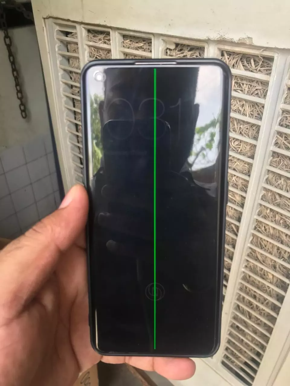 11 5g green line issue.