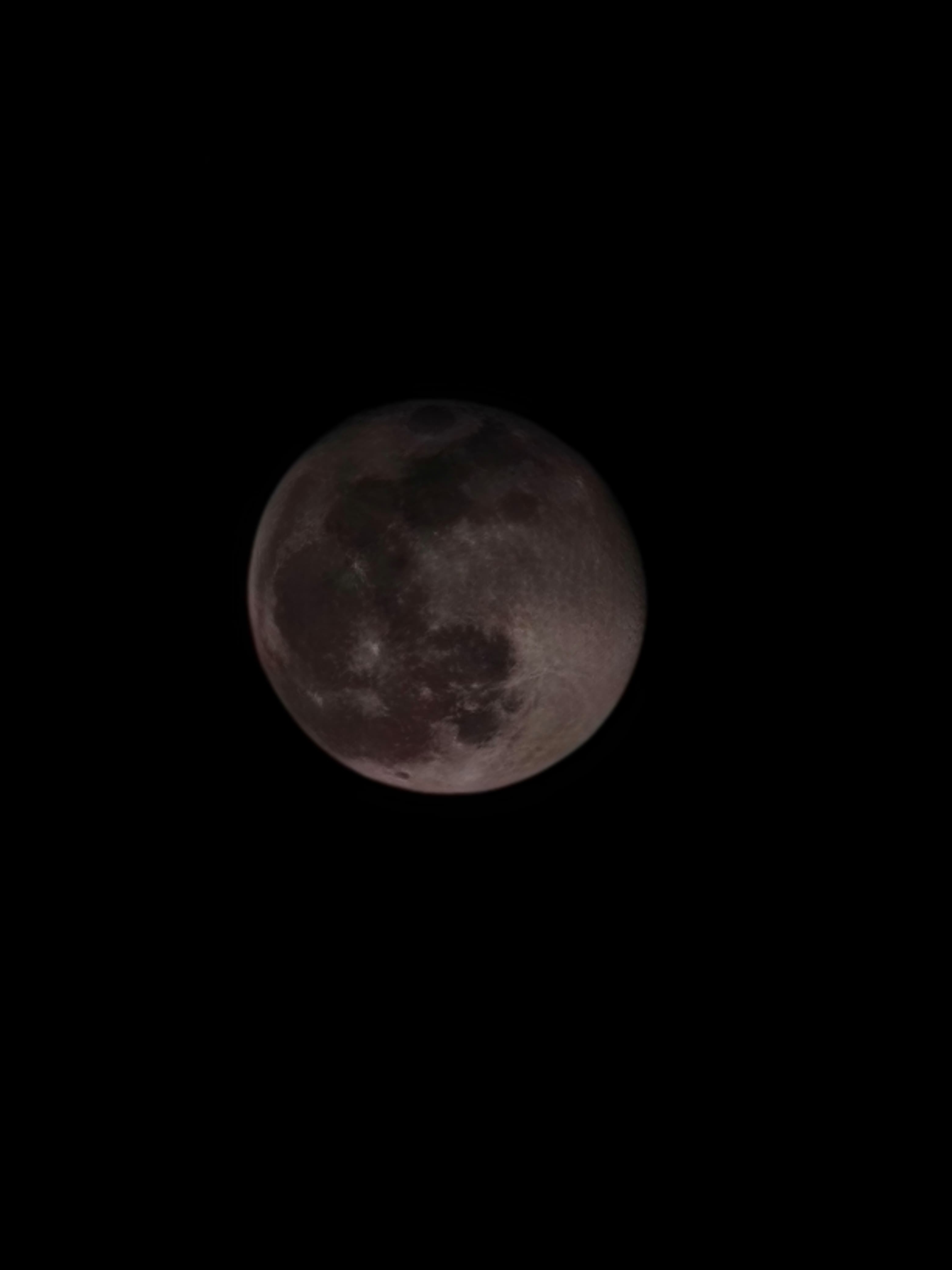 I waited a lot last night to capture the moon on my first fu