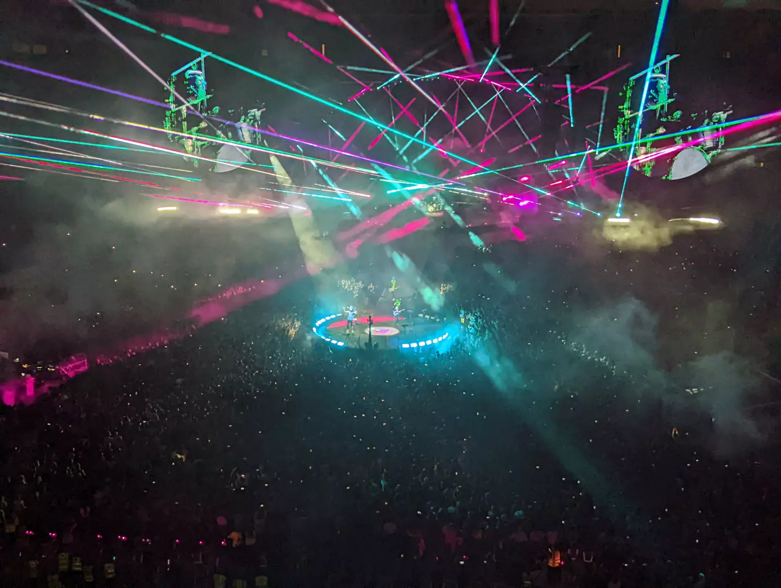 Coldplay lighting Atmosphere