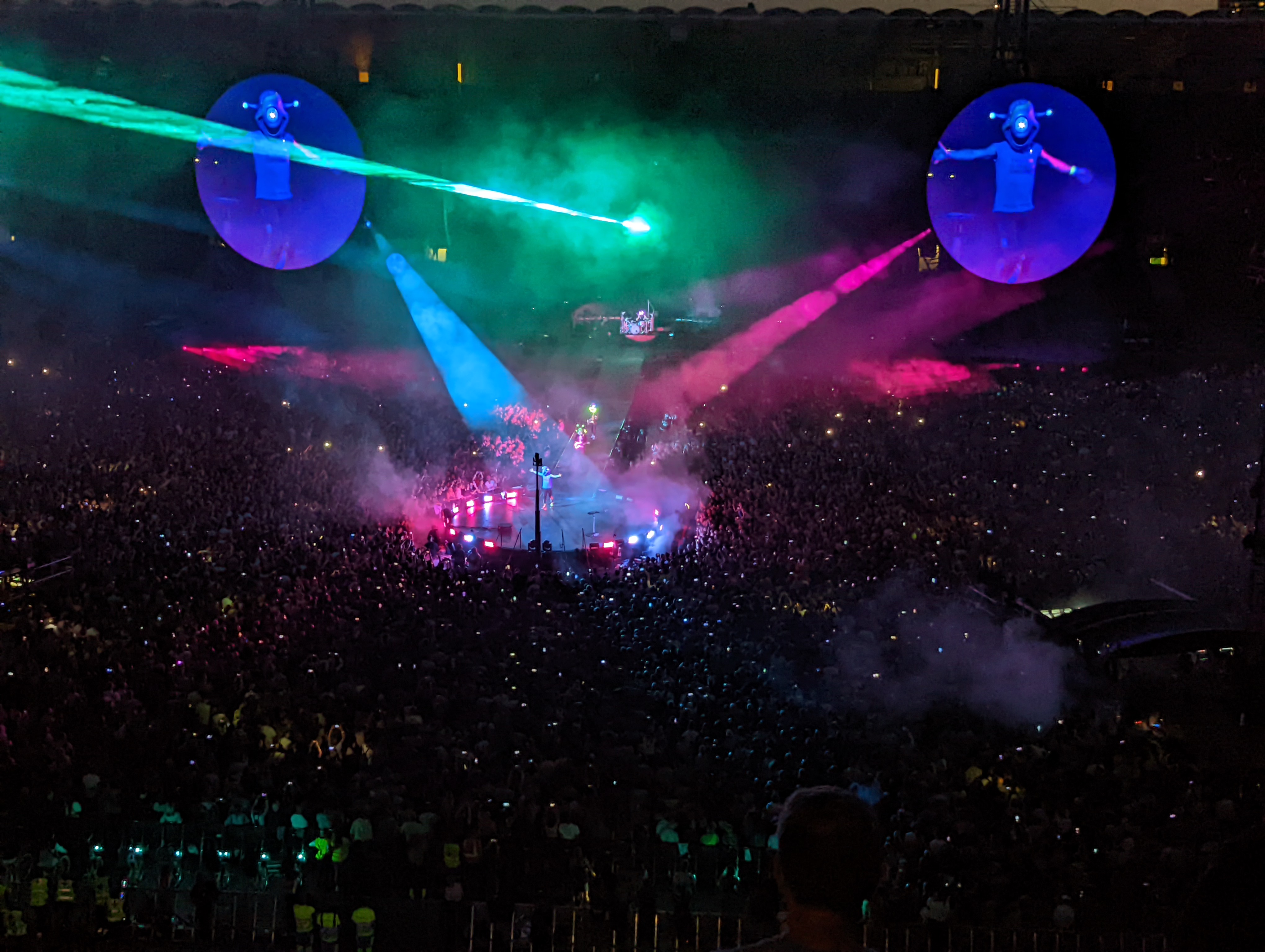 Coldplay lighting Atmosphere
