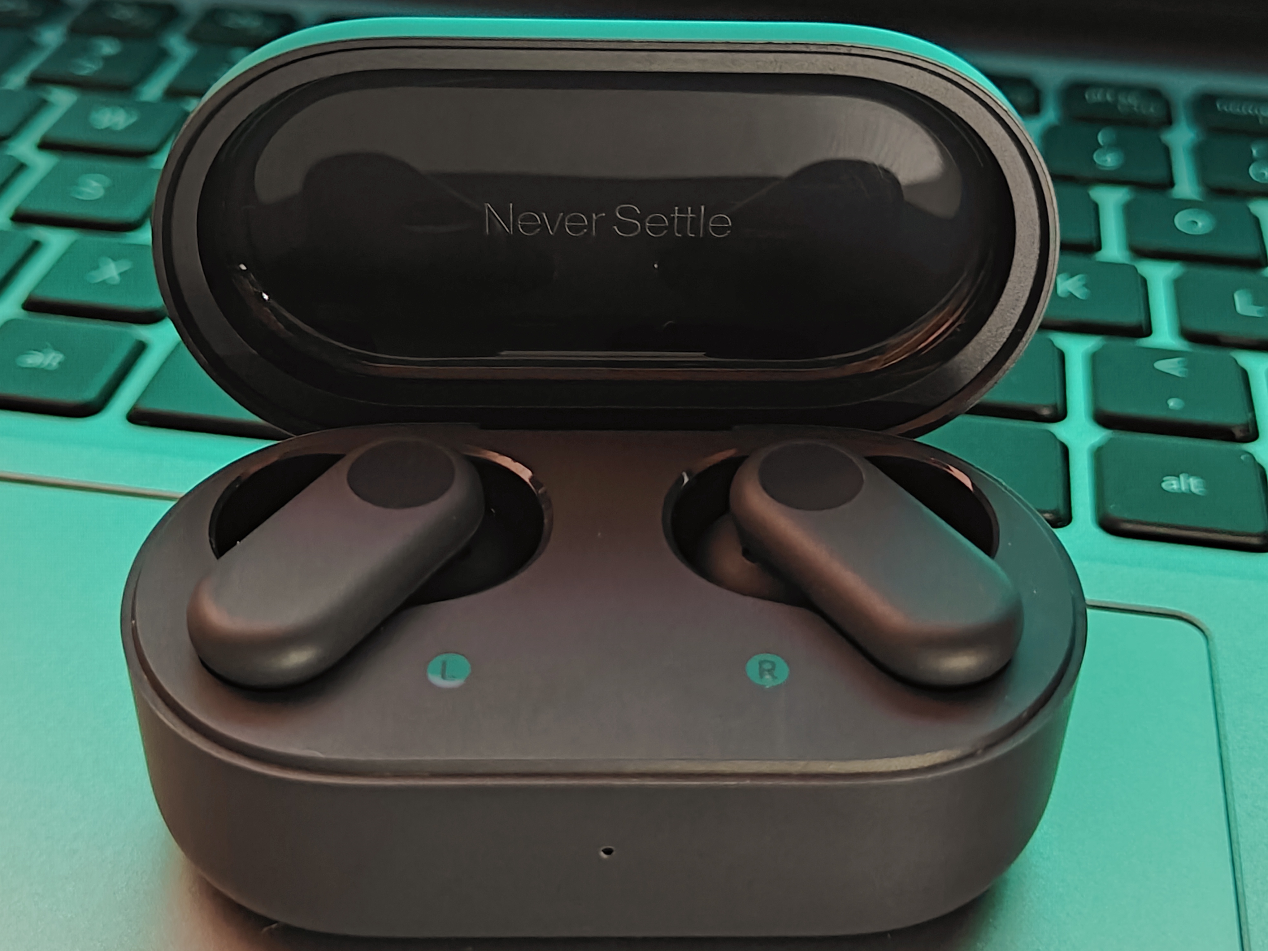 OnePlus Nord Buds 2r Review - Great value for money