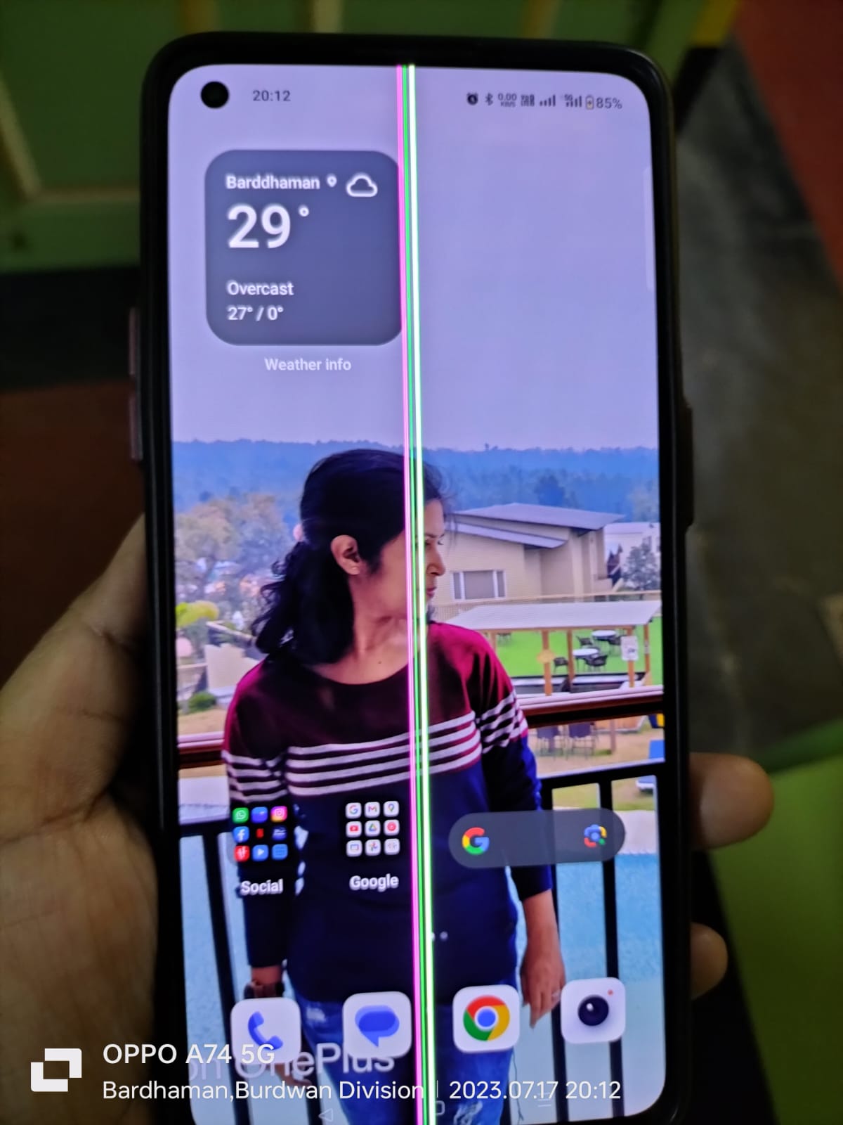 OnePlus 9r update issue display line green colour what'sMone