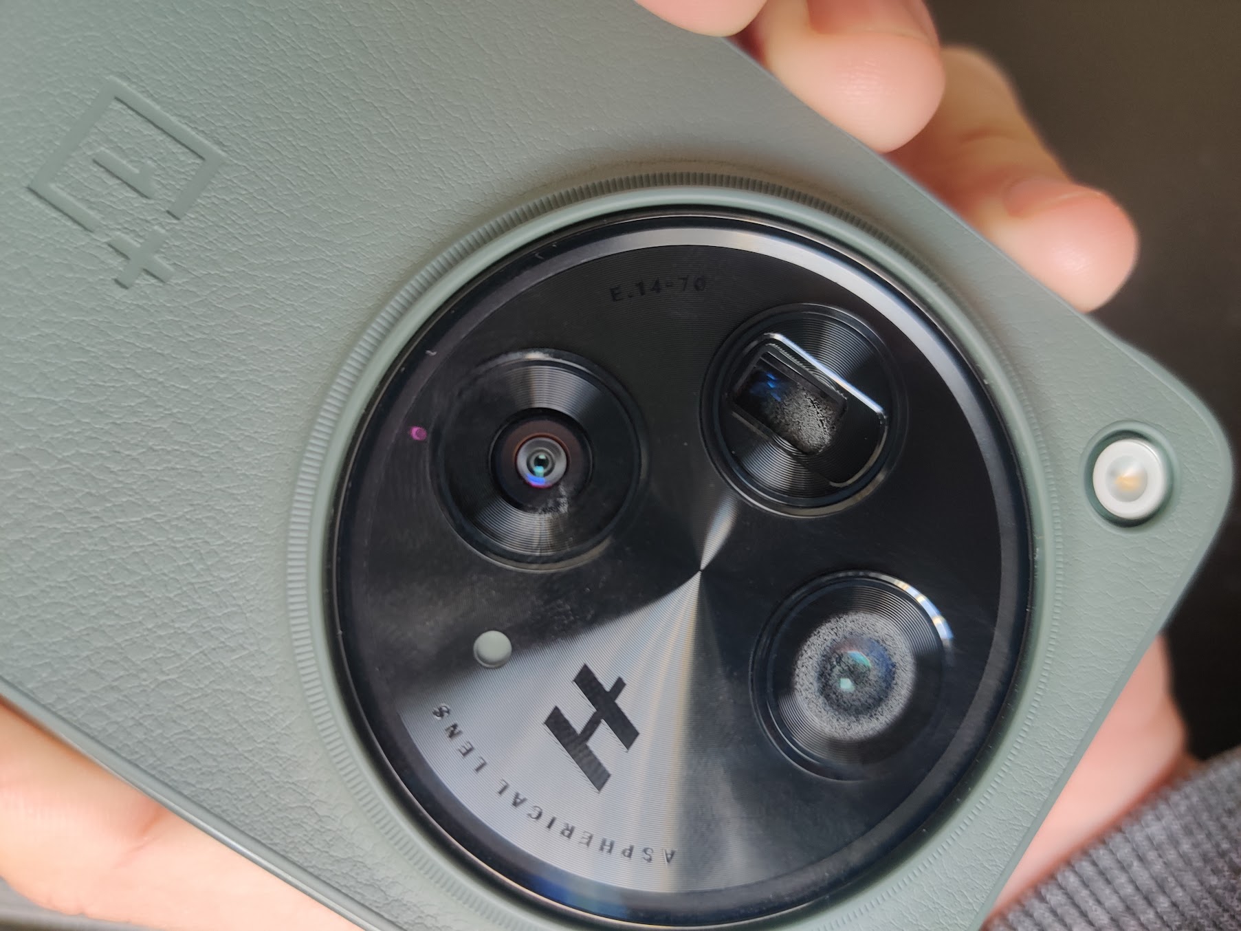 Condensation inside Open camera lensThis morning I was in my