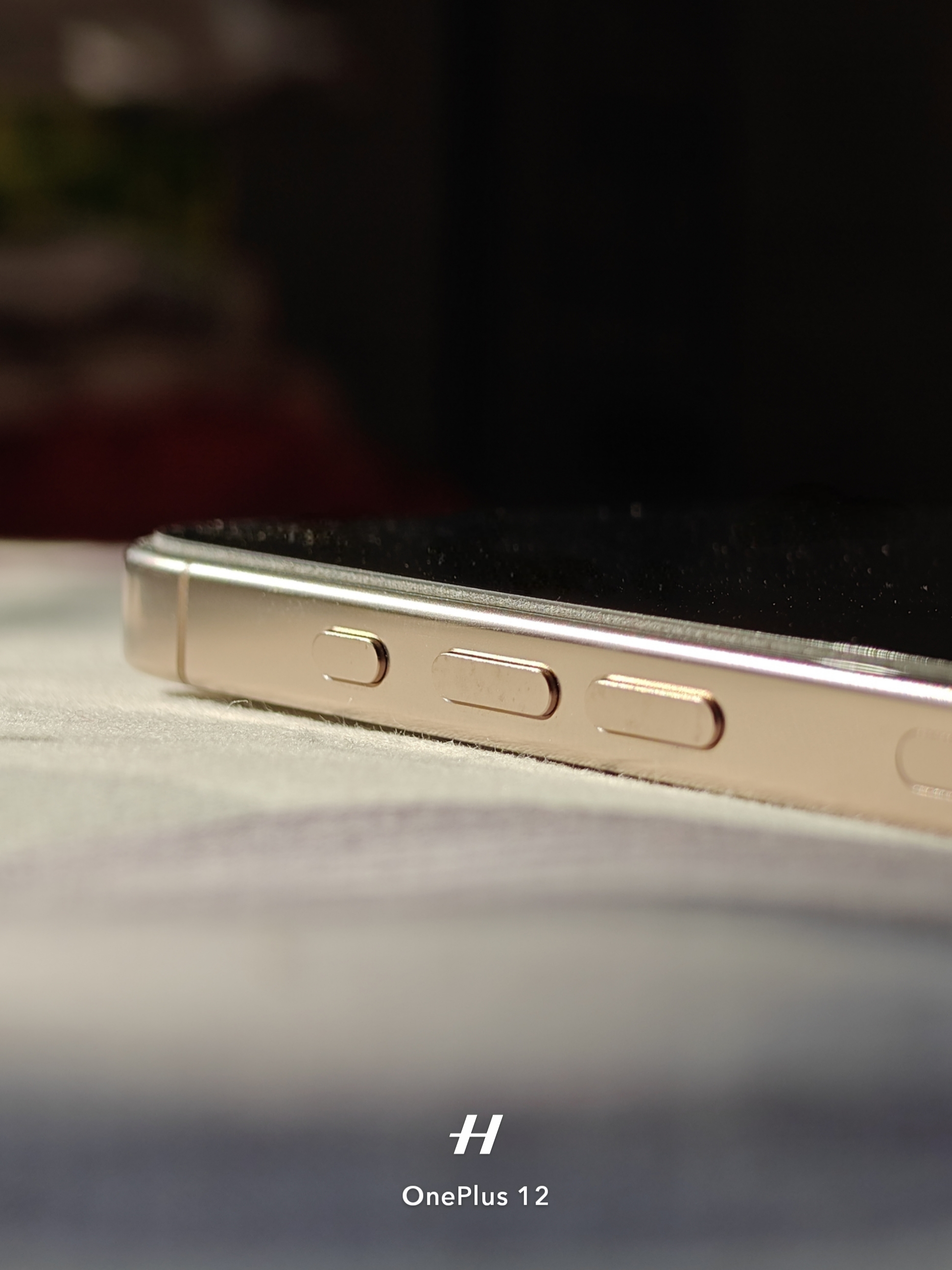 Alert Slider V/S Programmable Button